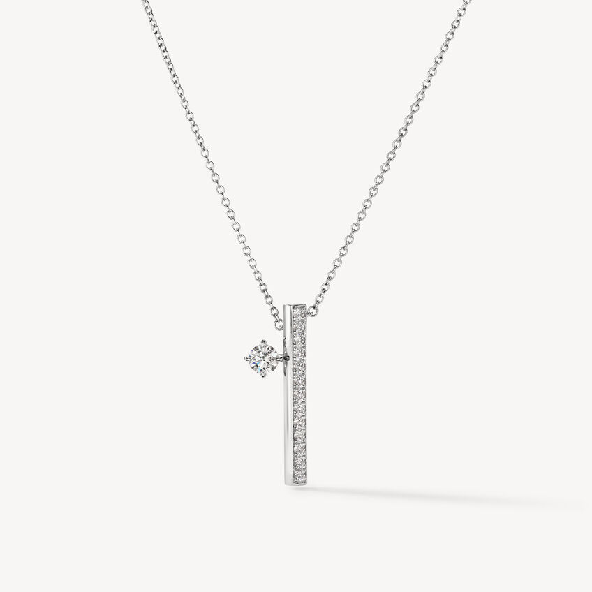 Barre Floating Single Diamond Pavé Pendant Necklace | Hearts On Fire ...